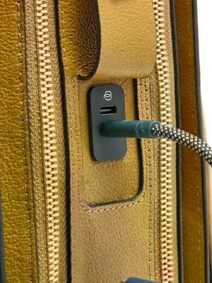 PIQUADRO Patricia Leather Laptop Backpack