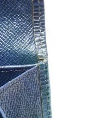 LOUIS VUITTON 2011 Portefeuil Sara Epi Leather Wallet