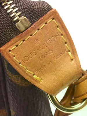 LOUIS VUITTON 1999 Monogram Pochette Accessoires Shoulder Bag - Brown