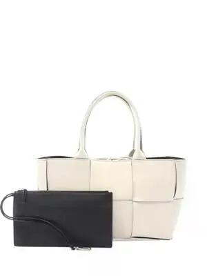 Bottega Veneta 2010s Maxi Arco Intrecciato Tote Bag - White