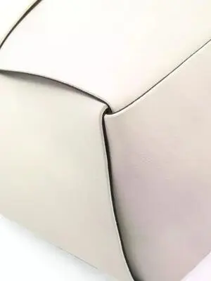 Bottega Veneta 2010s Maxi Arco Intrecciato Tote Bag