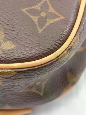 LOUIS VUITTON 2003 Monogram Pochette Ganju Belt Bag