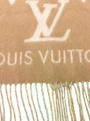 LOUIS VUITTON 2021 Reykjavik Monogram Scarf - Neutrals