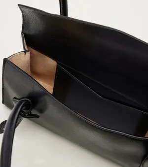 Alaïa Le Teckel Small Leather Shoulder Bag