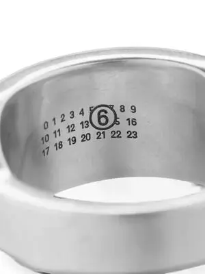 MAISON MARGIELA Numeric-logo Engraved Ring