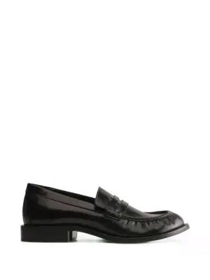 PHILEO 079 Ruched-toe Loafers - Black