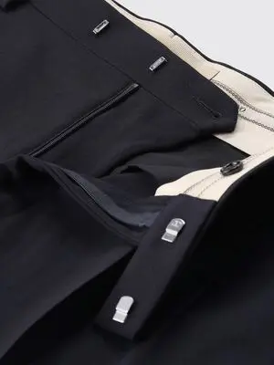 Valentino Garavani Trousers Colour