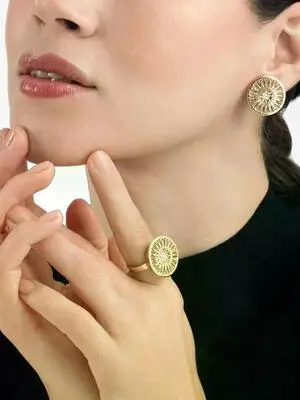 CAROL KAUFFMANN Explosion Diamond Earrings
