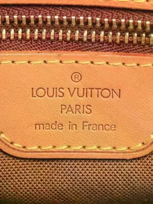 LOUIS VUITTON 2001 Monogram Vavin Pm Handbag