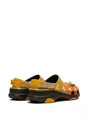CROCS All-terrain Demon Slayer Zenitsu Clogs