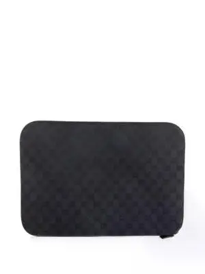 Gucci Gg Supreme Clutch Bag