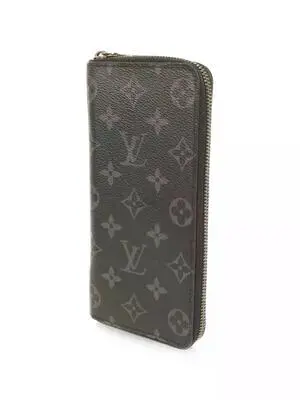 LOUIS VUITTON Monogram Eclipse Zippy Wallet
