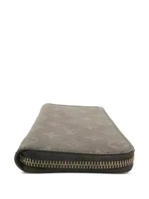 LOUIS VUITTON Monogram Eclipse Zippy Wallet - Grey
