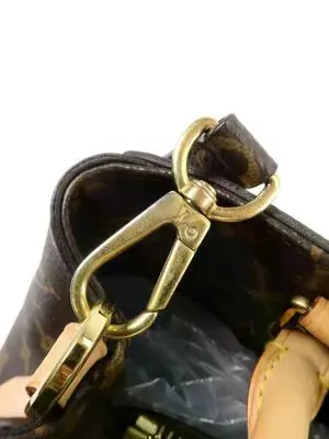 LOUIS VUITTON Mm Montaigne Monogram Tote Bag