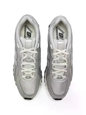 NEW BALANCE 204l Panelled Sneakers