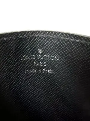 LOUIS VUITTON X Supreme Epi Card Holder