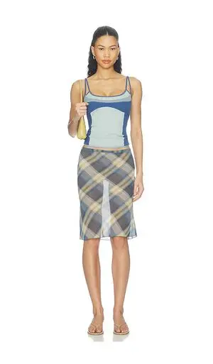 TYLER MCGILLIVARY Arlo Cami In . Also