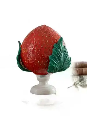 VJ’S MIND Pumo Fragola Ceramic Ornament