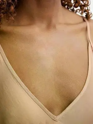 HAVEONE V-neck Tie-back Dress