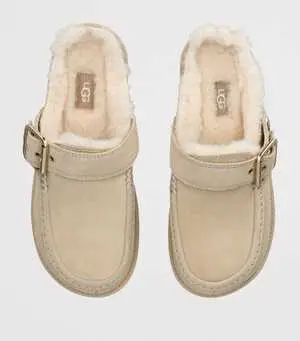 UGG Suede Goldenstar Evelina Clogs - Beige