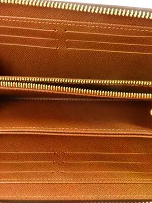 LOUIS VUITTON Monogram Zippy Long Wallet