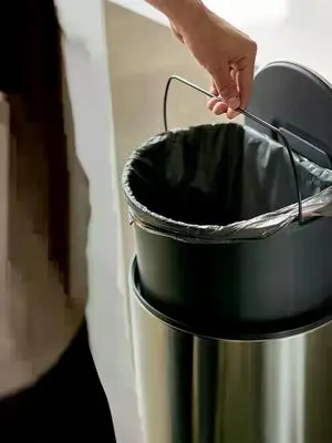 JOSEPH JOSEPH Arc™ 30l Easy-push Stainless-steel Pedal Bin
