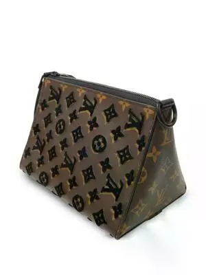LOUIS VUITTON 2020 Tuffetage Triangle Shoulder Bag - Brown