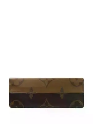 LOUIS VUITTON Mm Giant On The Go Monogram Tote Bag