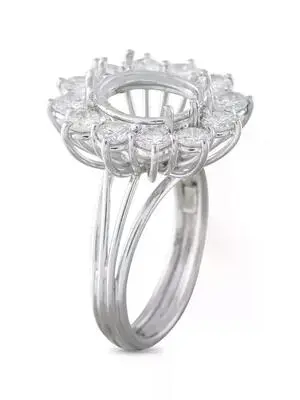 LB EXCLUSIVE Diamond Halo Ring - Silver