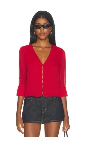 With Jéan Elsie Top In . Also - Red