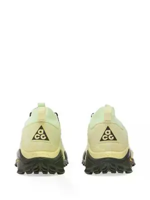 Nike Zegama Hike Sneakers