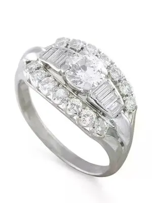 LB EXCLUSIVE Split-shank Diamond Ring