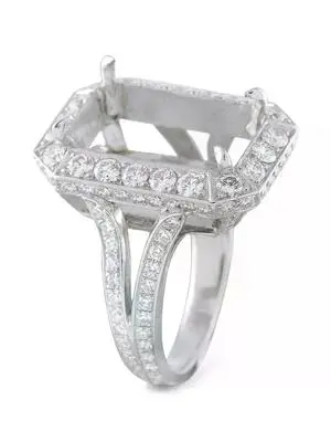 LB EXCLUSIVE Diamond Halo Ring