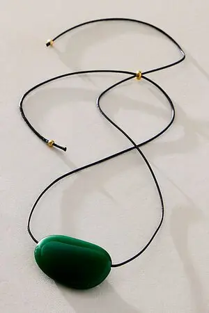 HEAVEN MAYHEM Julia Necklace At - Green
