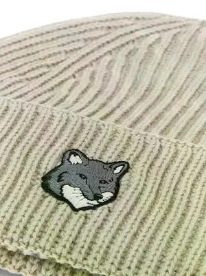 Maison Kitsuné Fox Head Ribbed-knit Beanie Hat - Neutrals