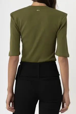 Arakii Structured Shoulder T-shirt