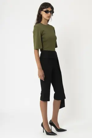 Arakii Structured Shoulder T-shirt