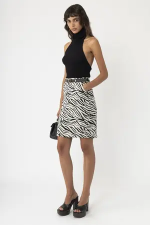 Arakii High Waist Pencil Skirt