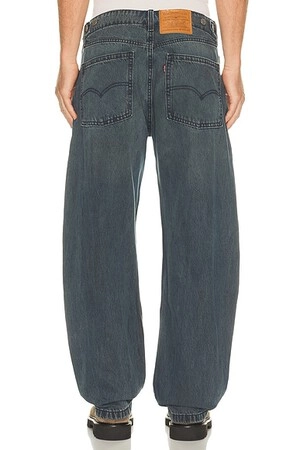 LEVI'S Baggy Barrel Jeans