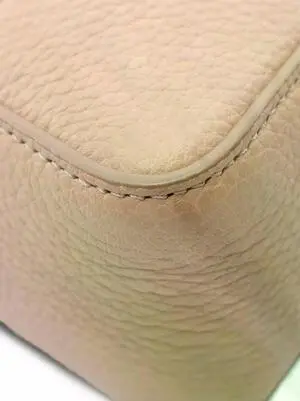 FERRAGAMO 2010s Leather Shoulder Bag