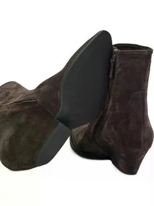 DEL CARLO Suede Pointed-toe Boots - Brown