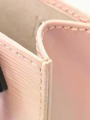 LOUIS VUITTON 2021 Epi Petit Sac Plat Satchel