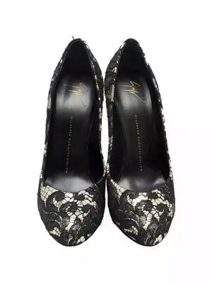 GIUSEPPE ZANOTTI Lace Pointed-toe Pumps