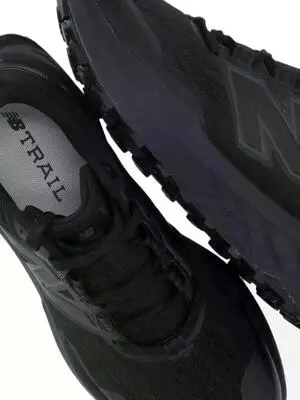 NEW BALANCE Logo-patch Sneakers