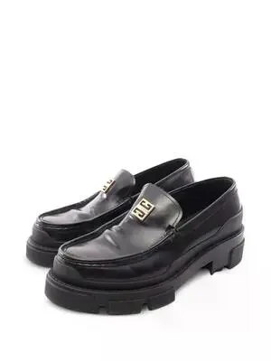 Givenchy Round Toe Flats For Women