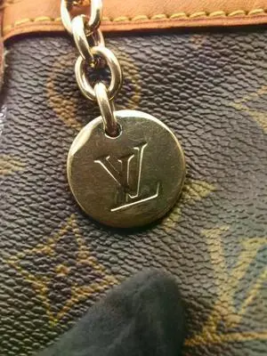 LOUIS VUITTON 2009 Pm Monogram Palermo Tote Bag