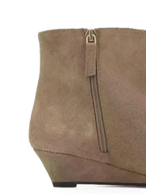 CastaÑer Tina Wedge Ankle Boots