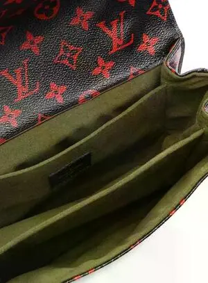 LOUIS VUITTON 2017 Mm Pochette Metis Two-way Handbag