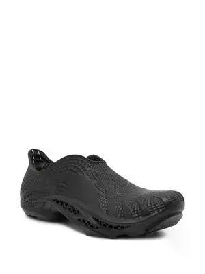 ALIVEFORM Dermisriders Textured Sneakers