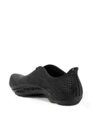 ALIVEFORM Dermisriders Textured Sneakers